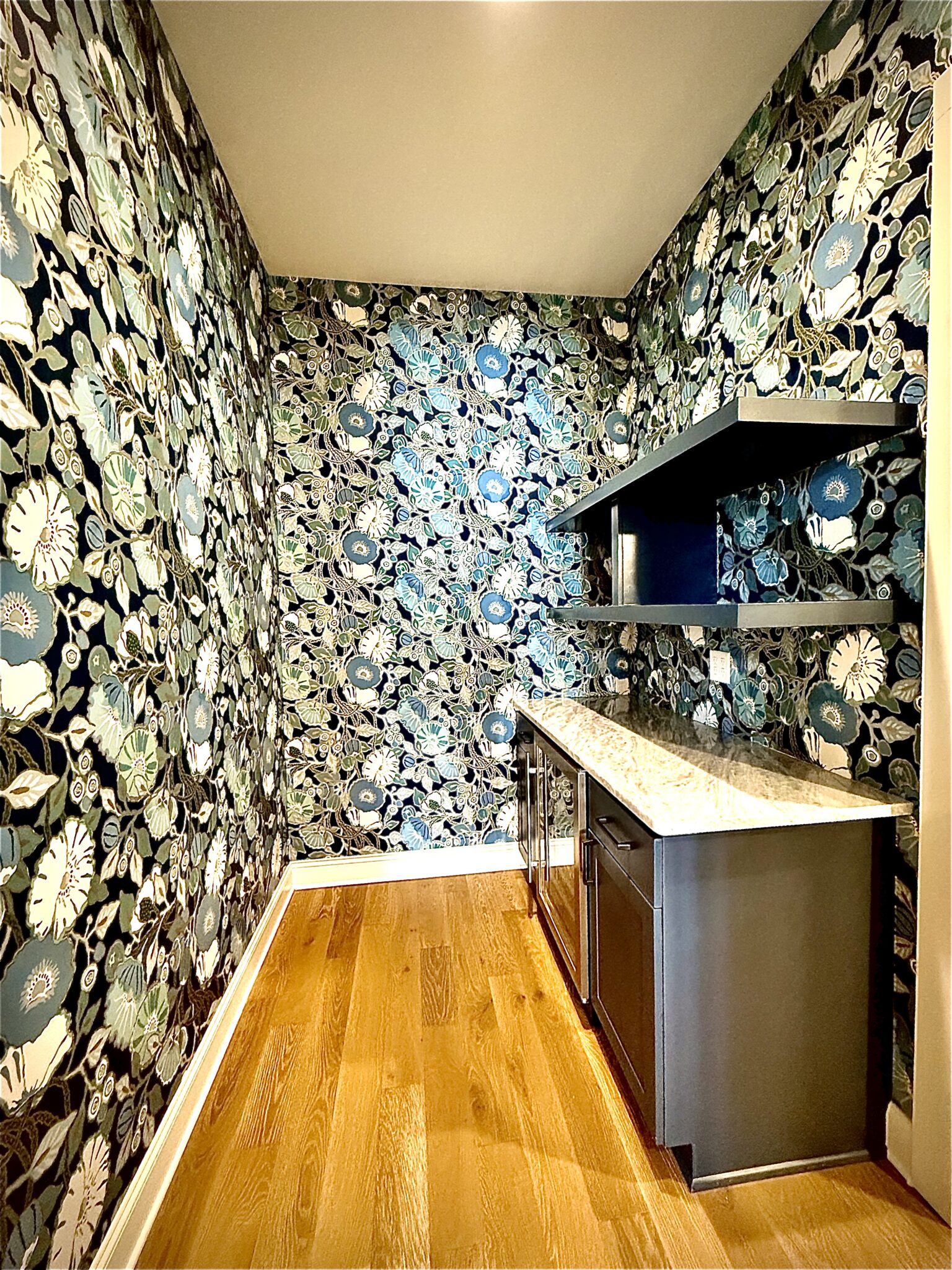 Home - Spicer Wall-Covering Center • Your Top Wallpaper provider ...